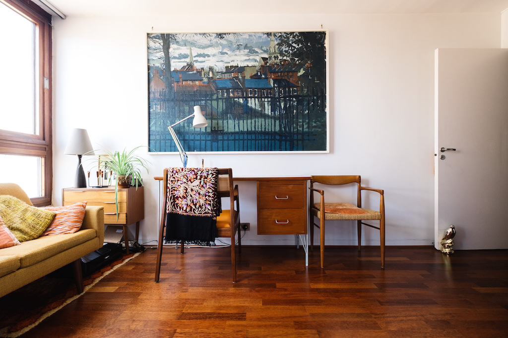 Photographs of the interiors of the iconic Barbican modernist estate in ...